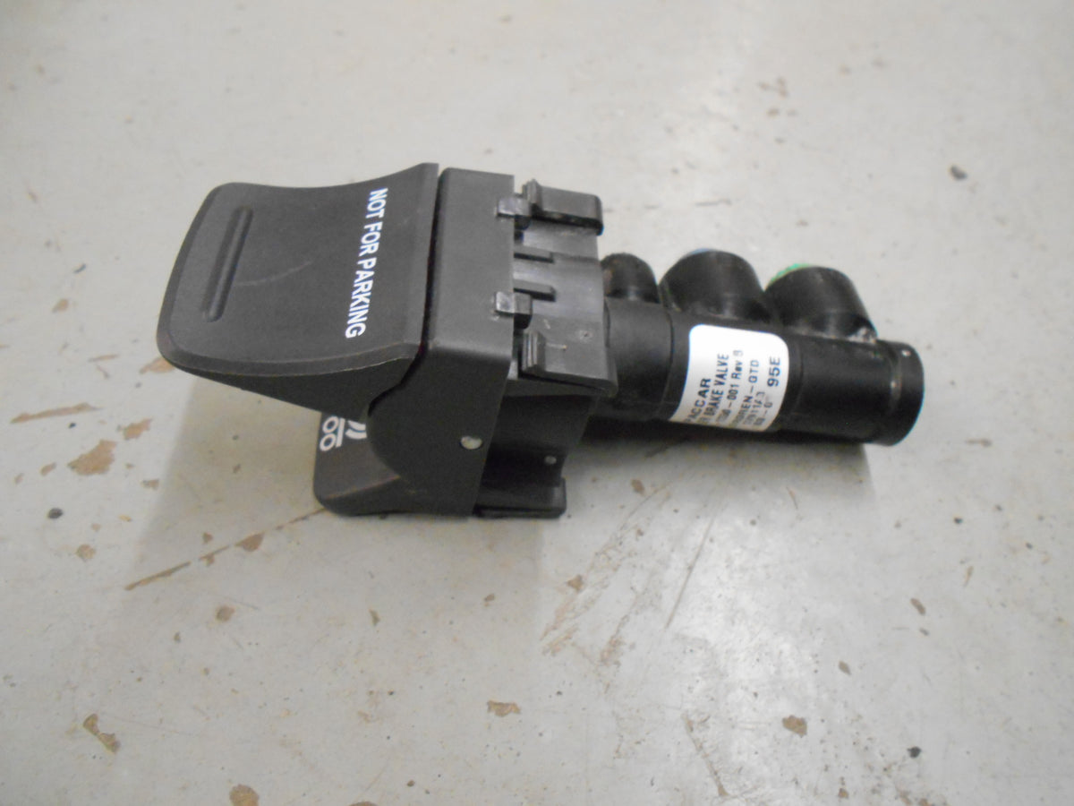 BRAKE VALVE - G90-1260-001 – Peterbilt of Sioux Falls New and Used Parts