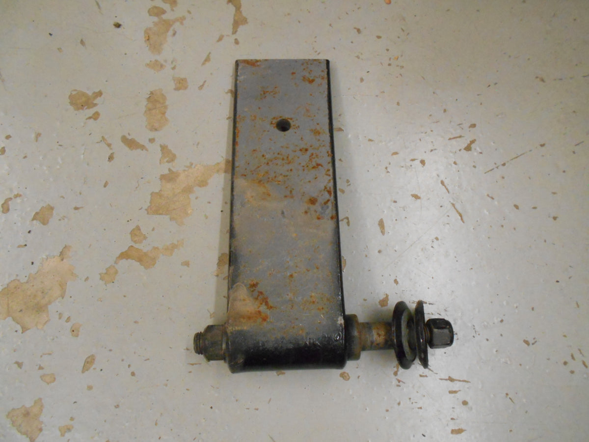 KENWORTH SHOCK BRACKET - K324-382-RH – Peterbilt of Sioux Falls New and Used Parts