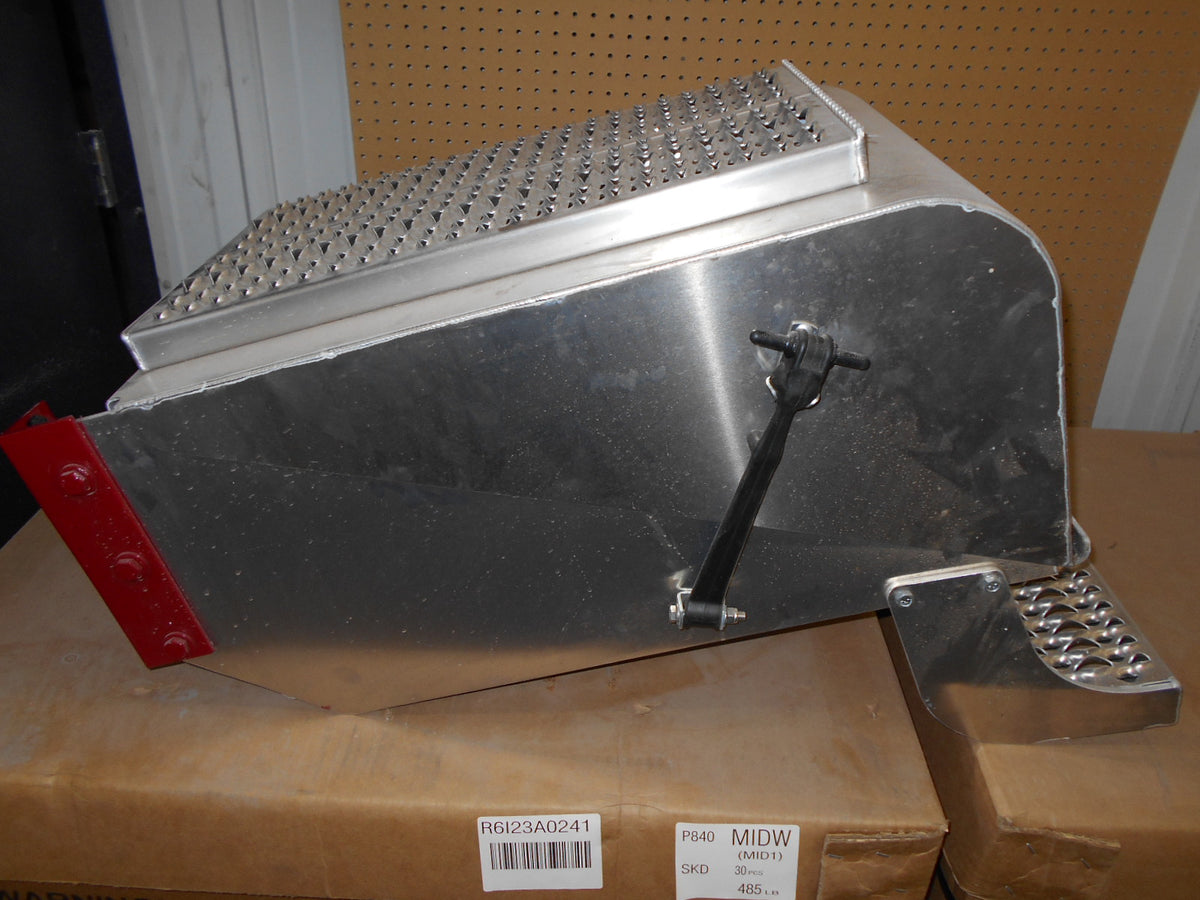 BATTERY BOX - N10-6157 – Peterbilt of Sioux Falls New and Used Parts