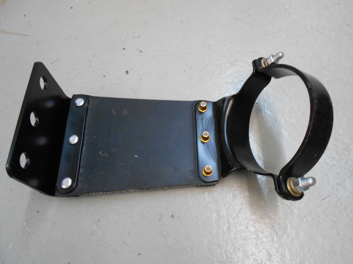 EXHAUST HANGER - 14-13846 – Peterbilt of Sioux Falls New and Used Parts