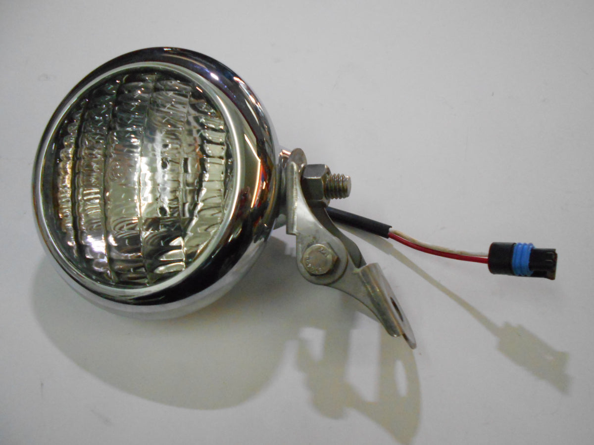 BRACKET MOUNTED LOAD LIGHT – Peterbilt of Sioux Falls New and Used Parts