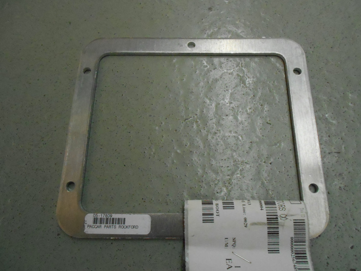 SHIFTER BOOT RETAINER – Peterbilt of Sioux Falls New and Used Parts