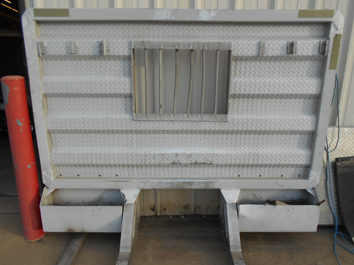 HEADACHE RACK – Peterbilt of Sioux Falls New and Used Parts