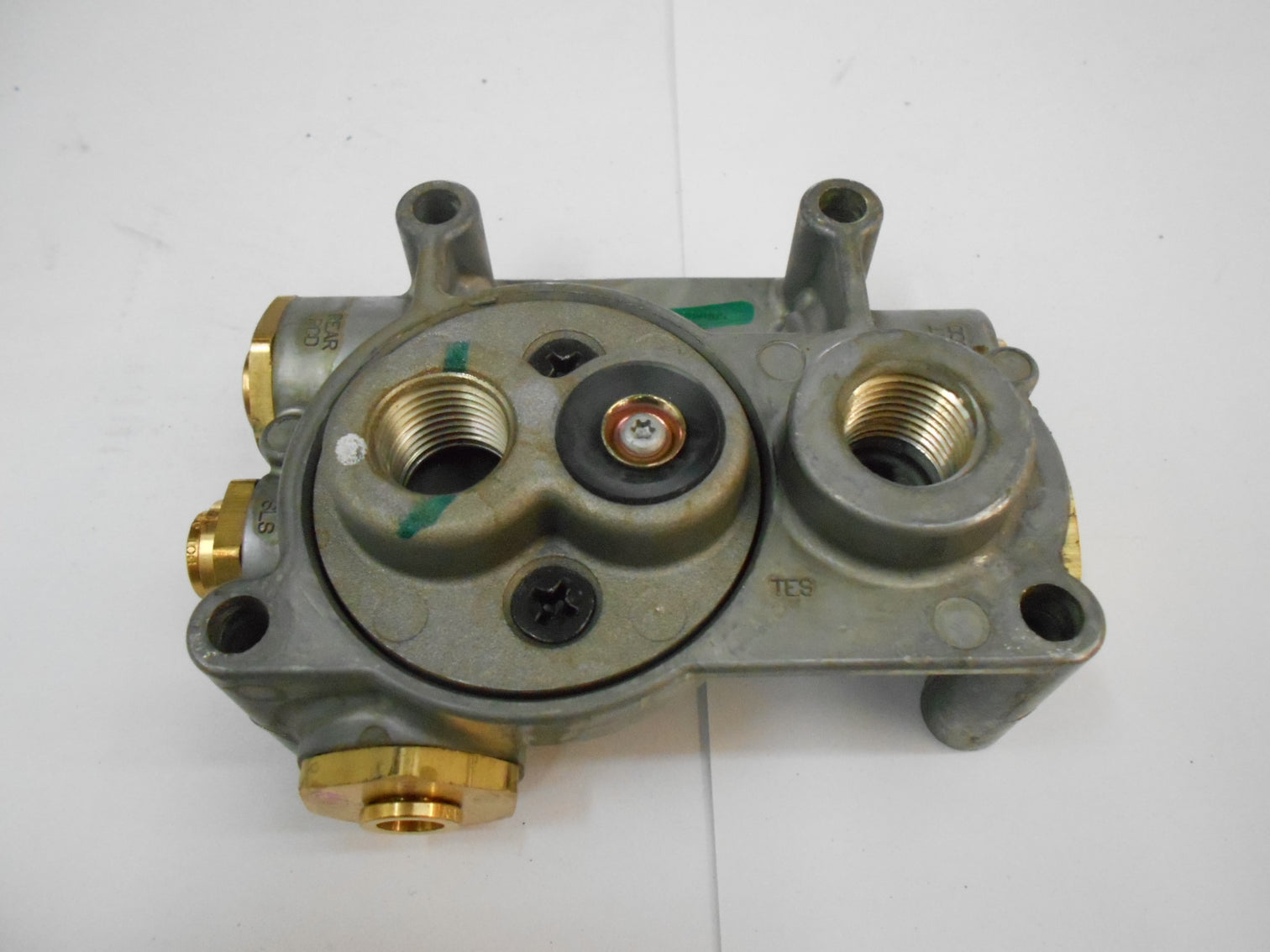 TP5 TRAILER VALVE – Peterbilt of Sioux Falls New and Used Parts