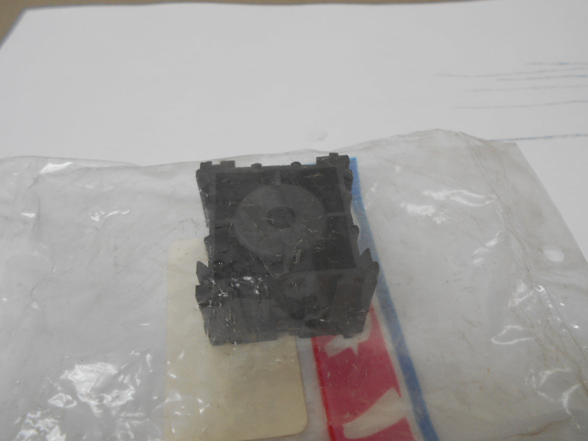 ELECTRICAL MOUNTING BLOCK – Peterbilt of Sioux Falls New and Used Parts