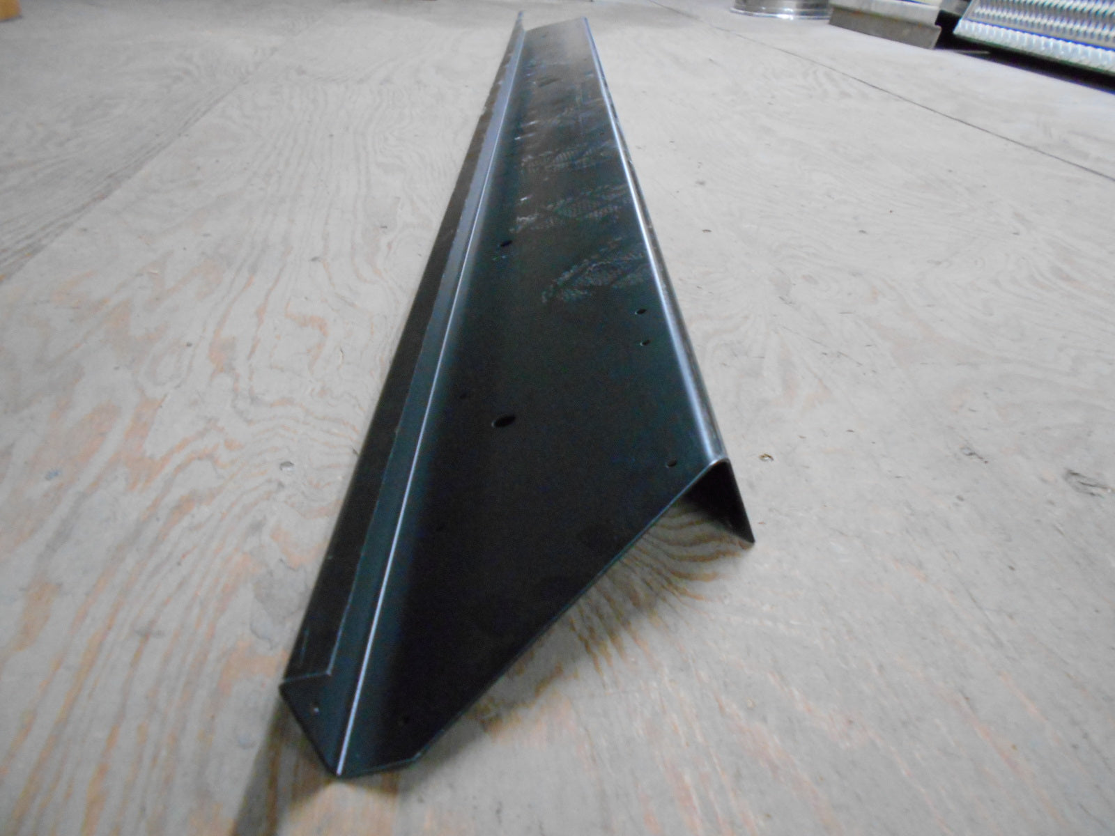 BACK WALL SUPPORT PANEL – Peterbilt of Sioux Falls New and Used Parts