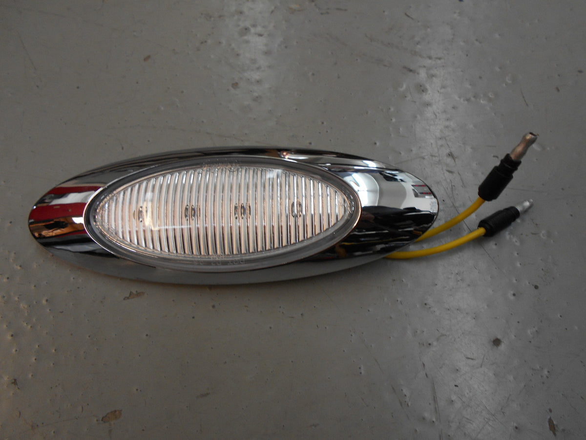 PANELITE M1 LED - 00212336 – Peterbilt of Sioux Falls New and Used Parts