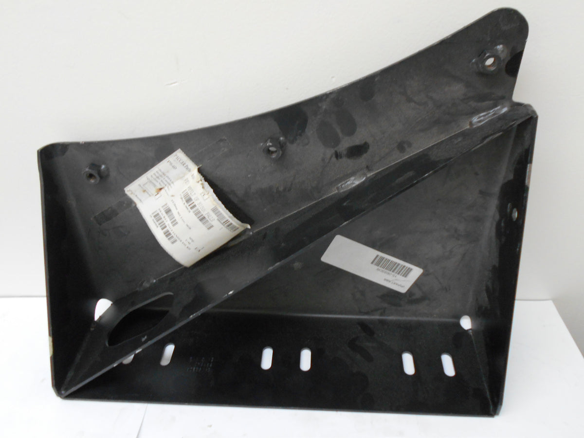 FENDER BRACKET - 15-06890R – Peterbilt of Sioux Falls New and Used Parts