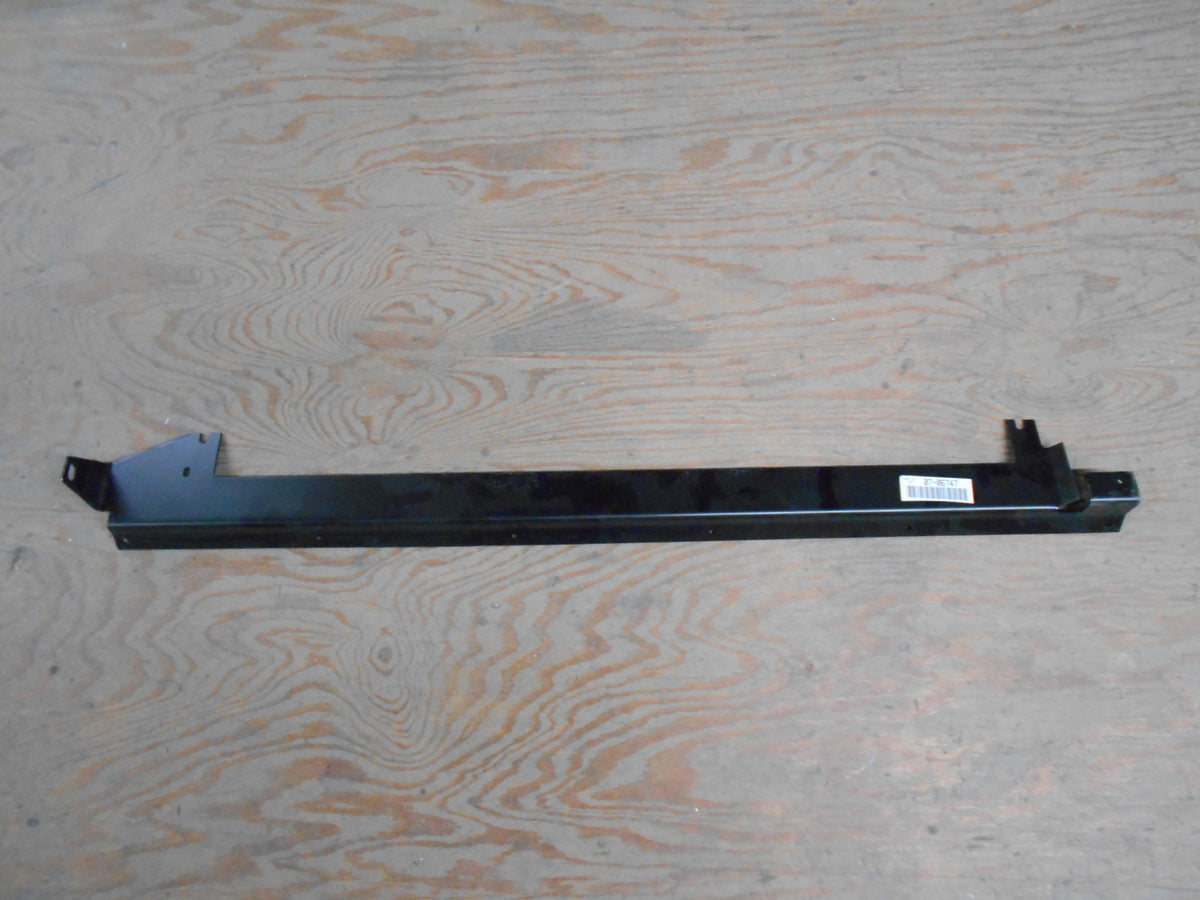 RADIATOR RECIRC SHIELD – Peterbilt of Sioux Falls New and Used Parts