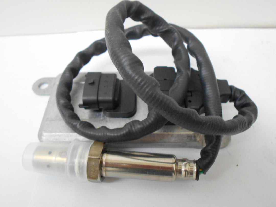 NITROGEN OXIDE SENSOR – Peterbilt of Sioux Falls New and Used Parts
