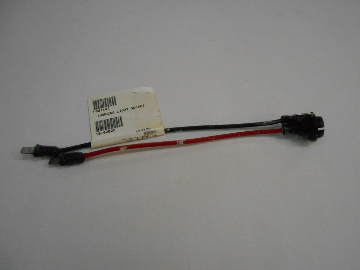 WARNING LIGHT SOCKET – Peterbilt of Sioux Falls New and Used Parts