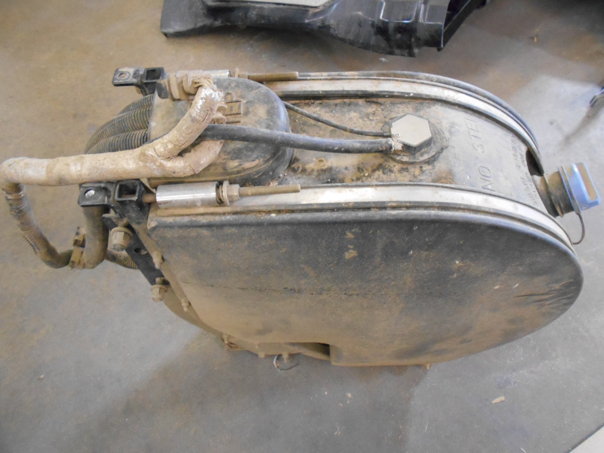DEF TANK - M86-6161-00102 – Peterbilt of Sioux Falls New and Used Parts