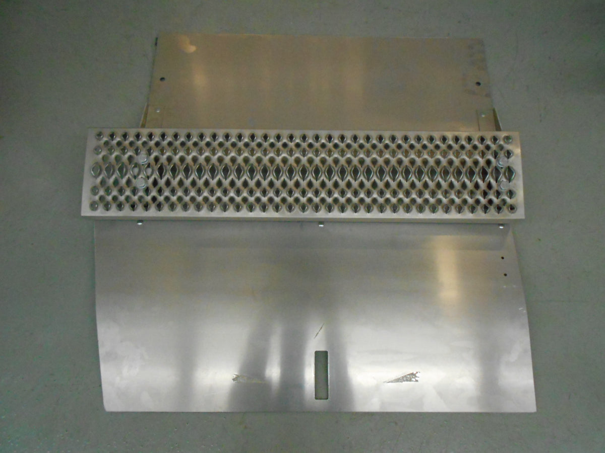 BATTERY/TOOL BOX COVER - 15-06840R – Peterbilt of Sioux Falls New and ...