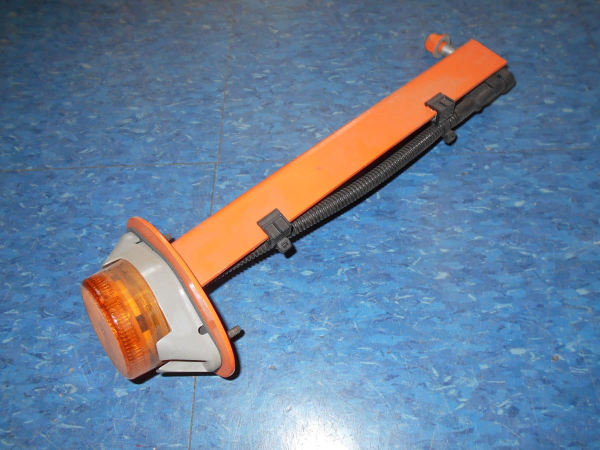 SIDE MARKER - A11-6516 – Peterbilt of Sioux Falls New and Used Parts